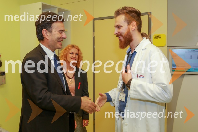 Mediaspeed - V UKC Maribor odprli stavbo Oddelka za onkologijo