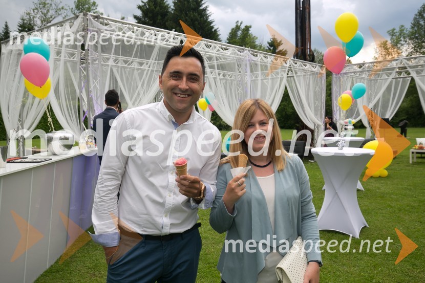 Mediaspeed - Rebeka Dremelj predstavila nov parfum