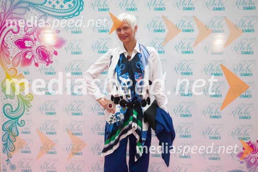 Mediaspeed - Rebeka Dremelj predstavila nov parfum