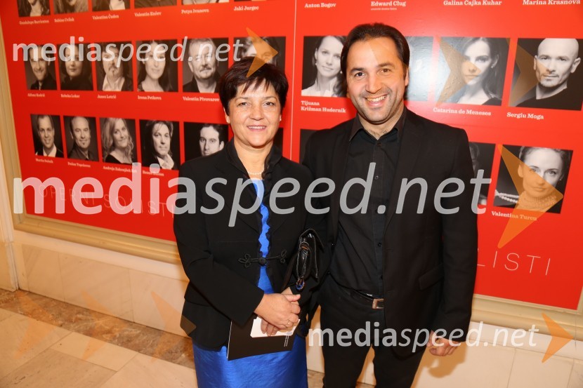 Mediaspeed - Glorious!, premiera opere