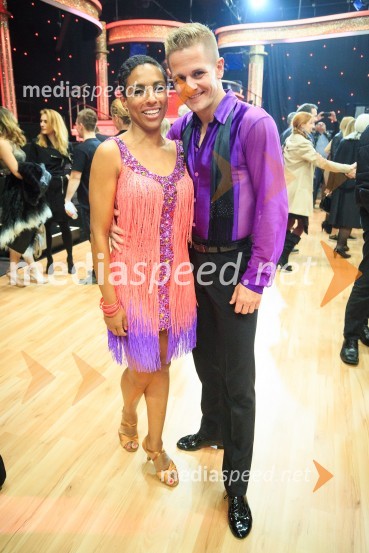 Mediaspeed - Zvezde plešejo, prva oddaja