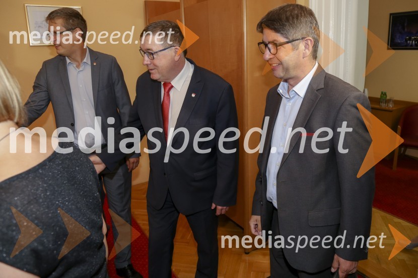 Mediaspeed - Obisk predstavnikov podjetja Magna Steyr pri županu MO Maribor