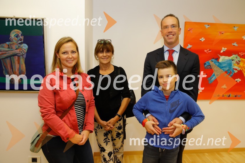 Mediaspeed - Bojan Bensa: Obisk neme živali, otvoritev razstave v ...