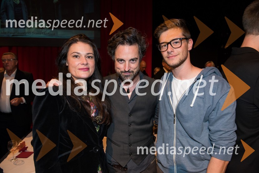 Mediaspeed - Hlapci, premiera predstave