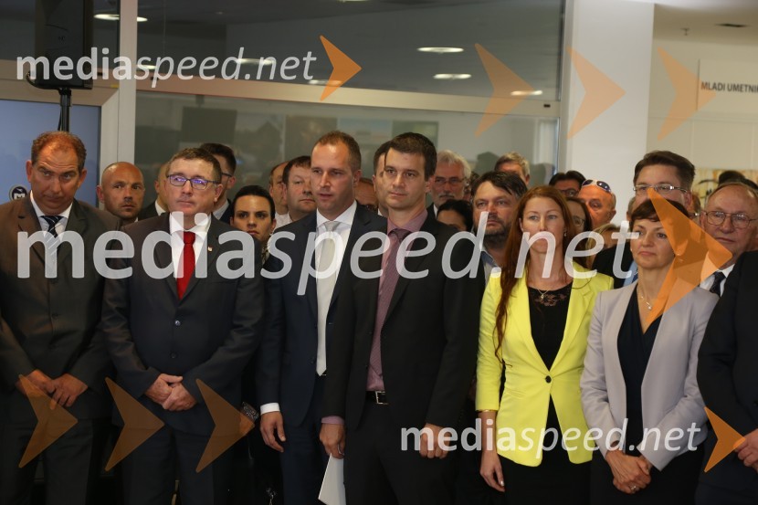 Mediaspeed - Magna, podpis pogodbe in položitev temeljnega kamna