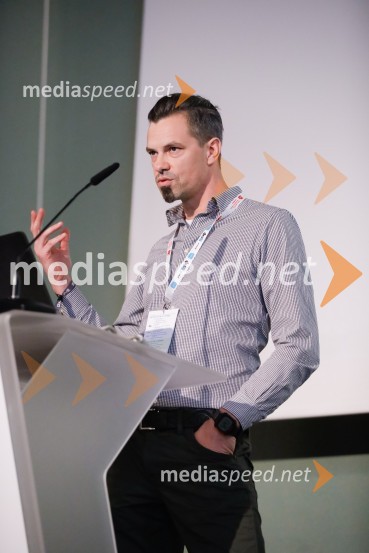 Mediaspeed - SEMPL, konferenca medijskih trendov, prvi dan