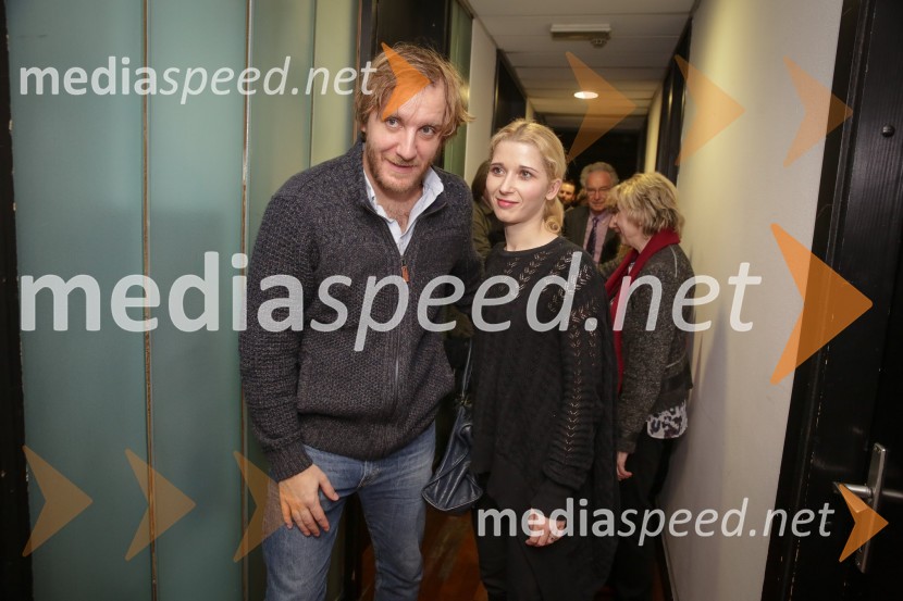 Mediaspeed - Življenje kot delo, premiera predstave