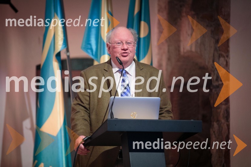 Mediaspeed - Isaac Posch in sodobniki, plesna predstava