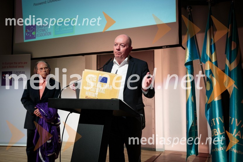 Mediaspeed - Isaac Posch in sodobniki, plesna predstava