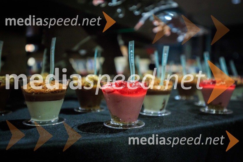 Mediaspeed - Ekskluzivna premiera Solo: Zgodba Vojne Zvezd v Cineplexxu ... Mediaspeed - Ekskluzivna premiera Solo: Zgodba Vojne Zvezd v Cineplexxu ...
