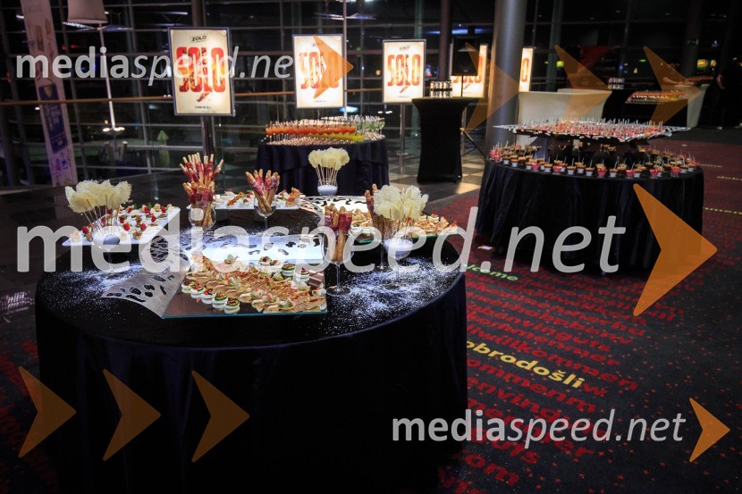 Mediaspeed - Ekskluzivna premiera Solo: Zgodba Vojne Zvezd v Cineplexxu ... Mediaspeed - Ekskluzivna premiera Solo: Zgodba Vojne Zvezd v Cineplexxu ...