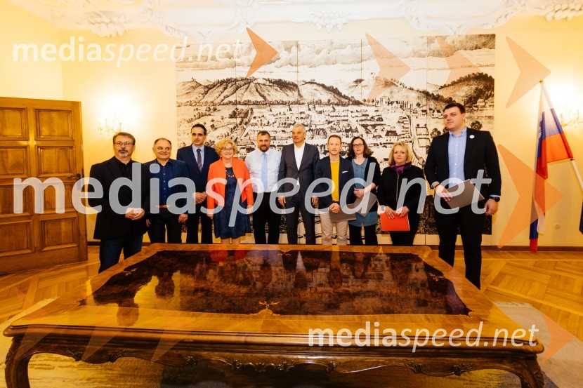 Mediaspeed - Podpis koalicijskega sporazuma v Mestni občini Maribor