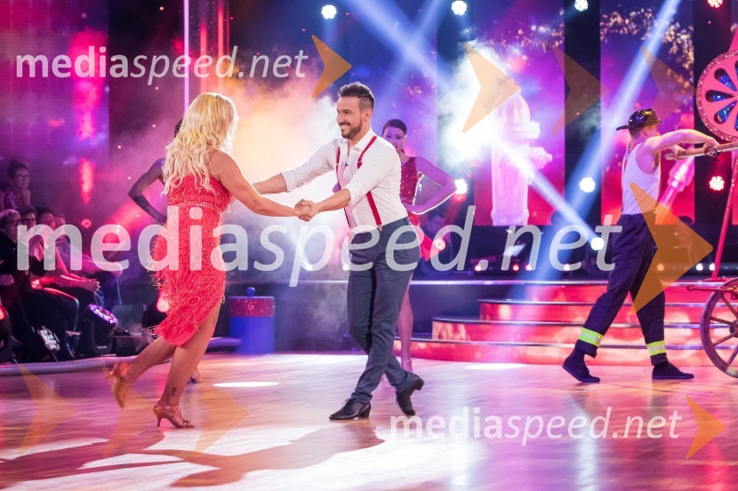 Mediaspeed - Zvezde plešejo 2019, prva oddaja