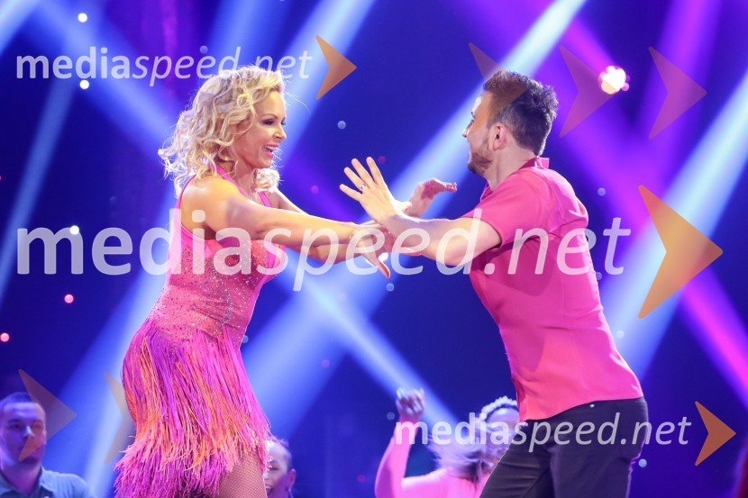 Mediaspeed - Zvezde plešejo 2019, šesta oddaja