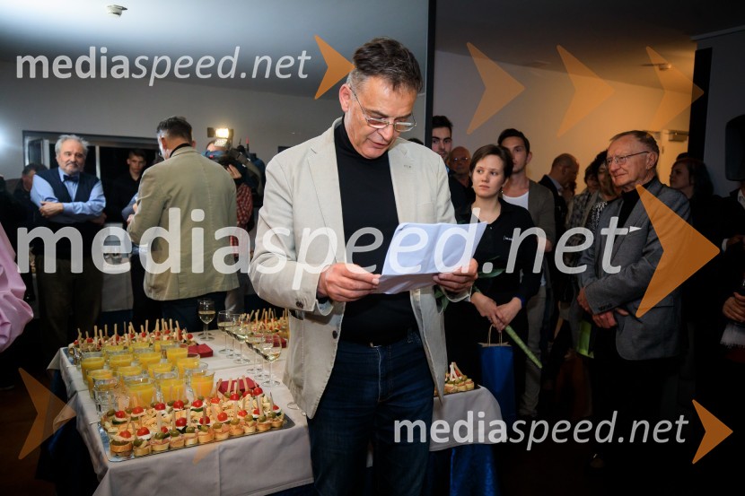 Mediaspeed - Odprtje razstave fotografij iz predstav Jurija Součka v ...