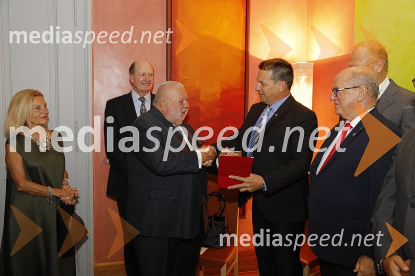 Mediaspeed - Sprejem konzularnega zbora Slovenije v Vili Beli Dvor