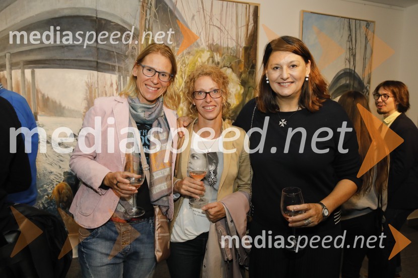 Mediaspeed - Razstava Divji v srcu: Poglej lisjaku v oči, AS Galerija