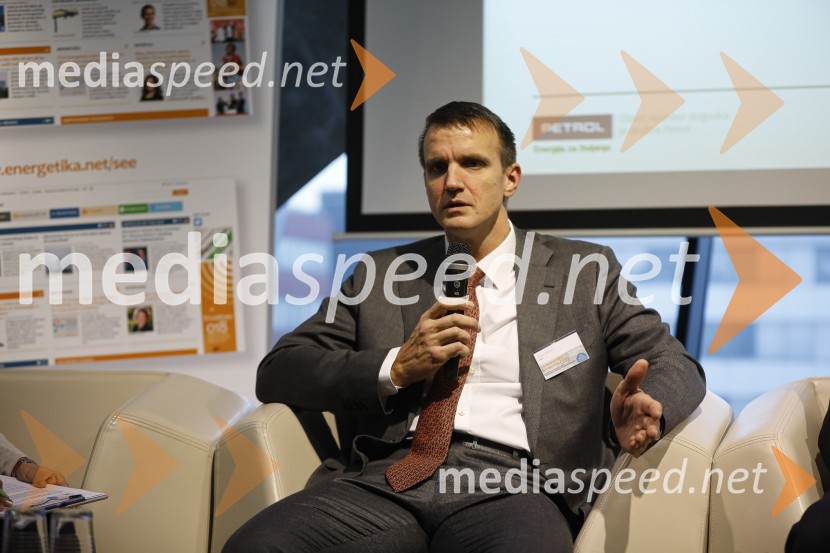 Mediaspeed - En.ekonomika in industrija 019